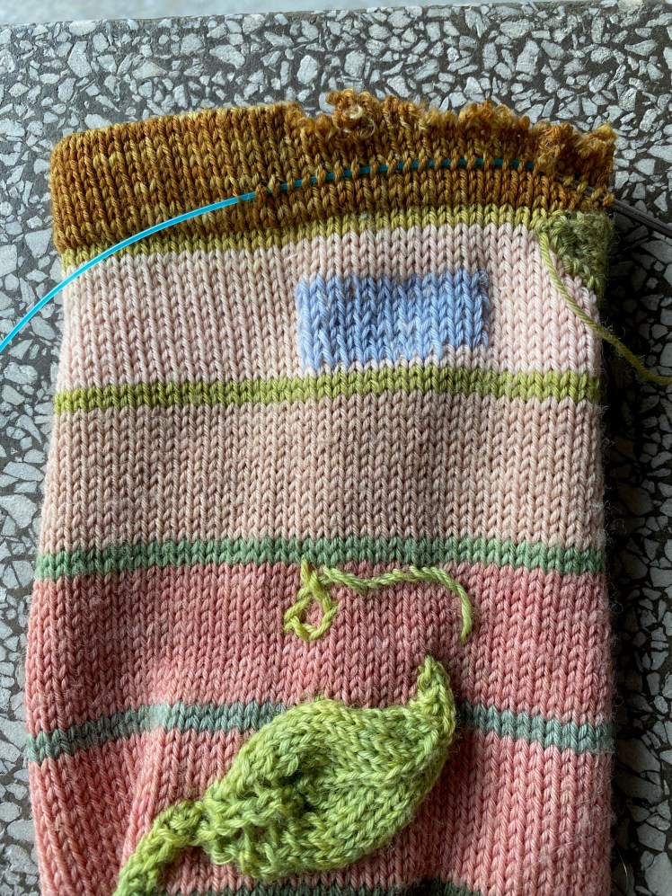 A One-Eyed Solution – The Interior of My Brain: A Knitting and Fiber ...